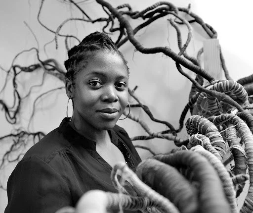 Exposé Mary Sibande