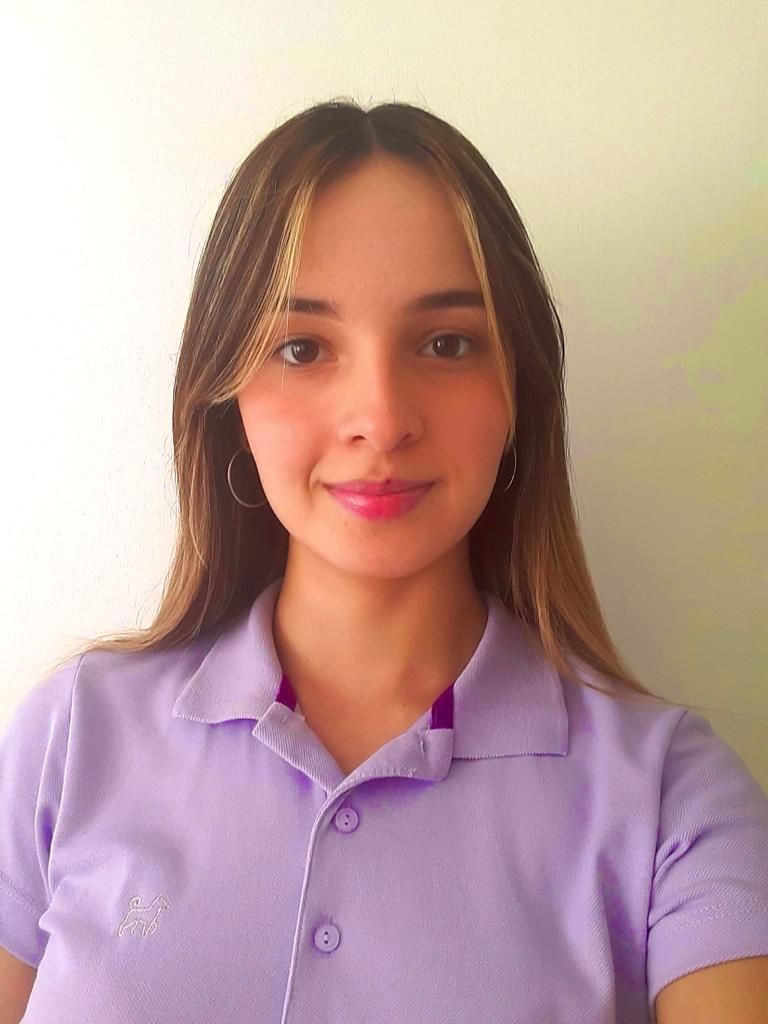 Laura Velasquez's Instagram, Twitter & Facebook on IDCrawl