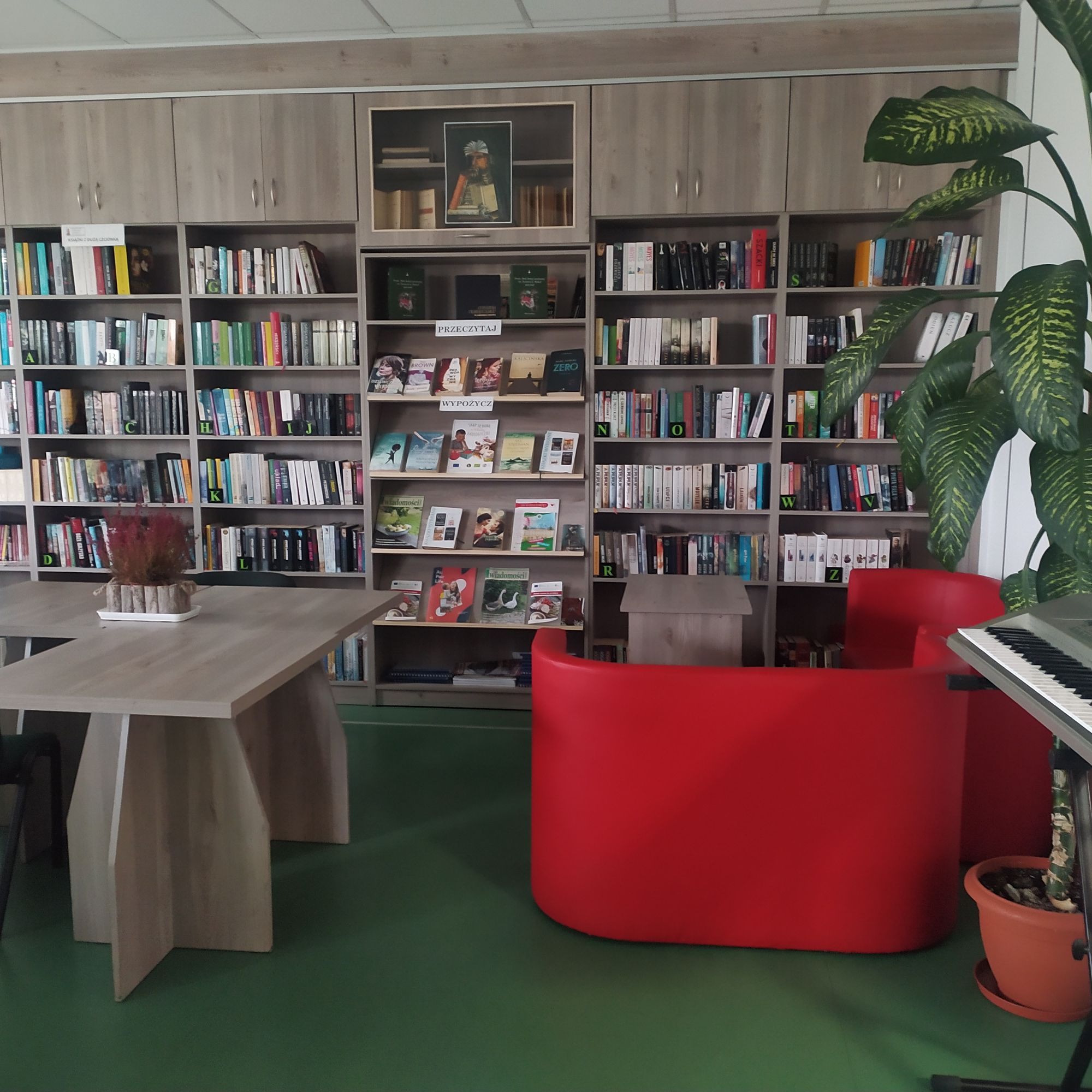 MINIMAL INTERACTIVE IMAGE