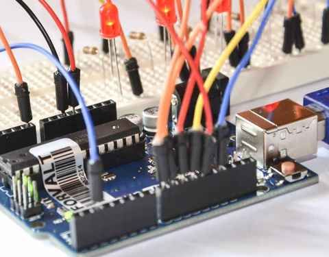 Infografía Conexión Arduino | Genially