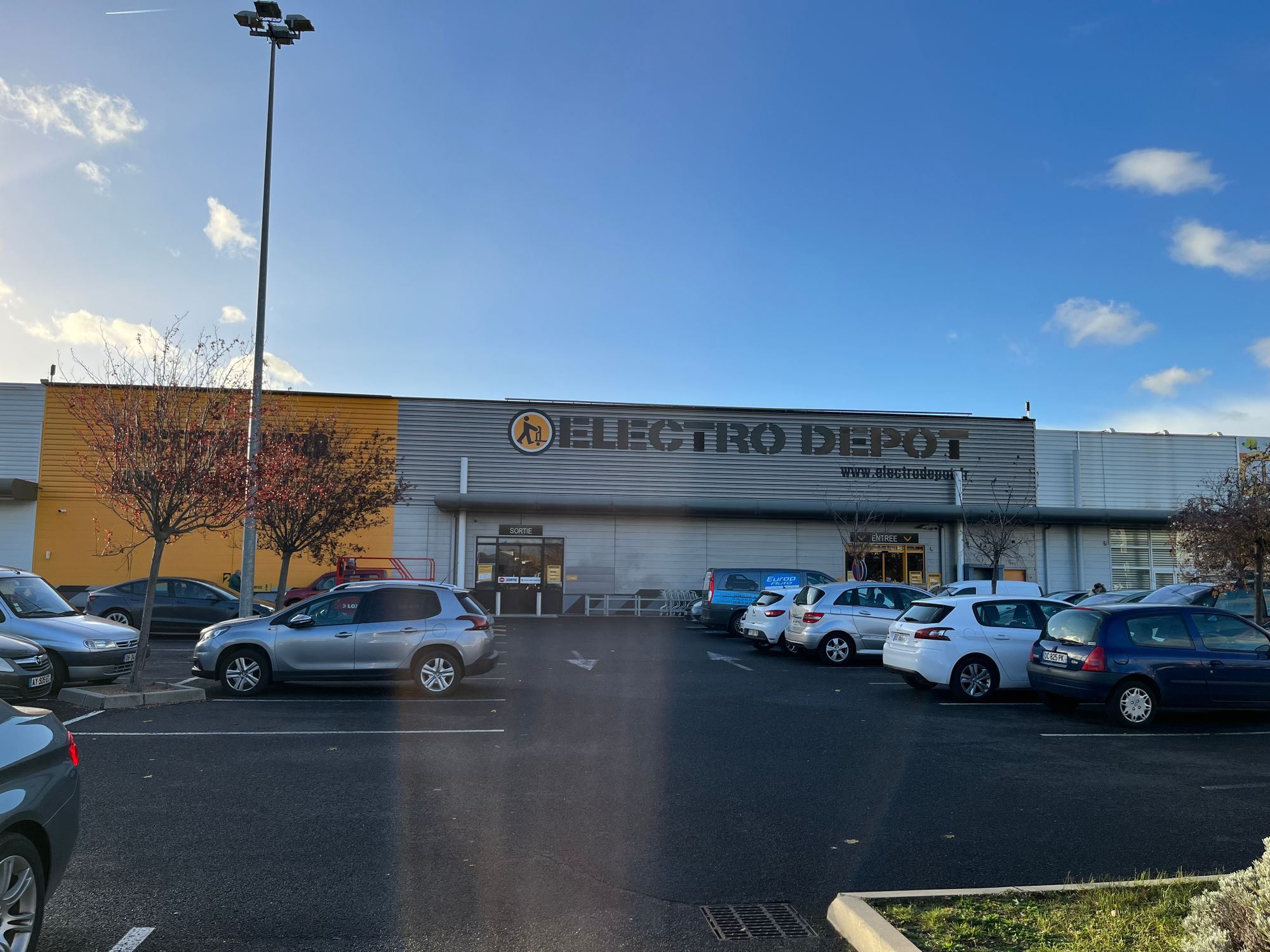 Copie - DIGITAL BASIC PRESENTATION