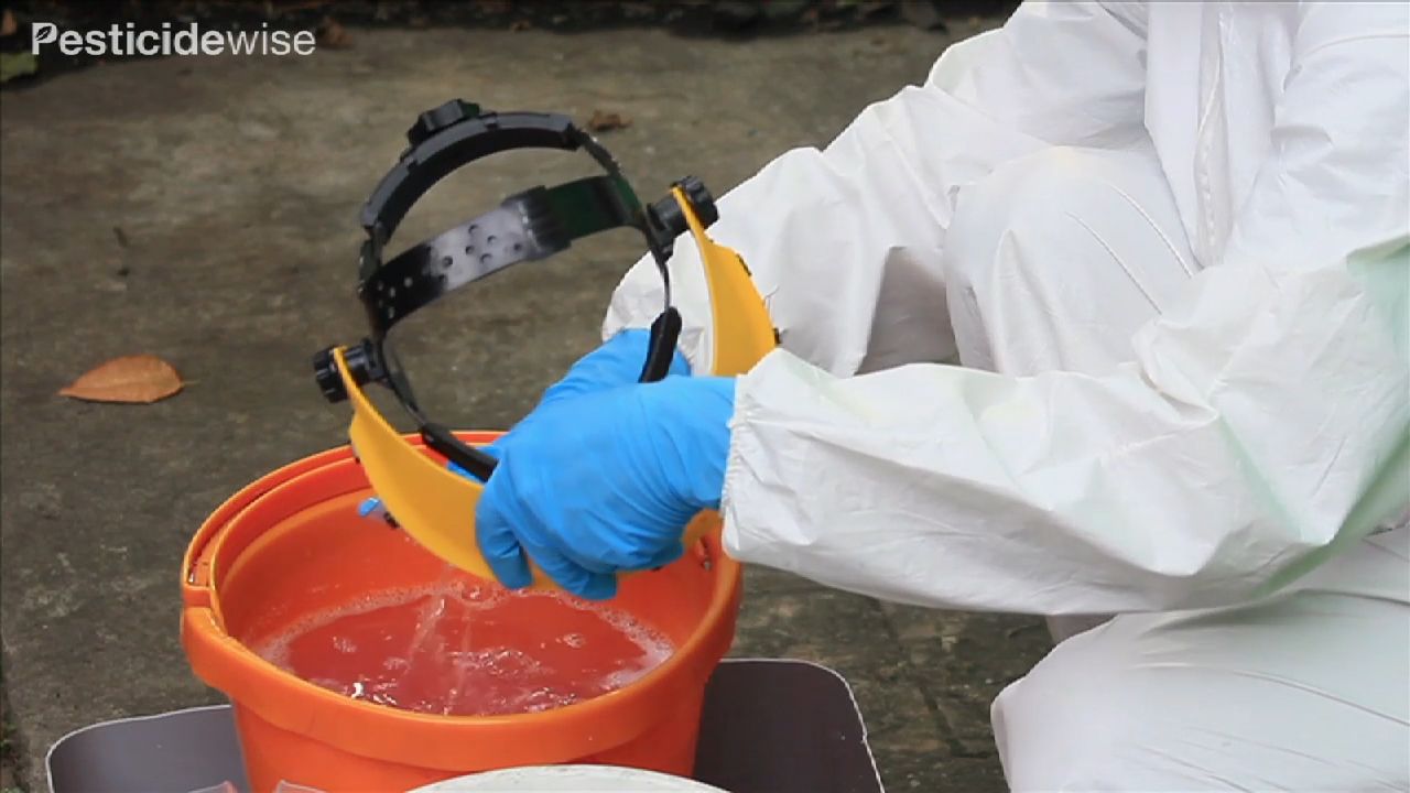 ACTIVIDAD: ENUMERA EL PASO A PASO DE LA LIMPIEZA DE LOS EPP