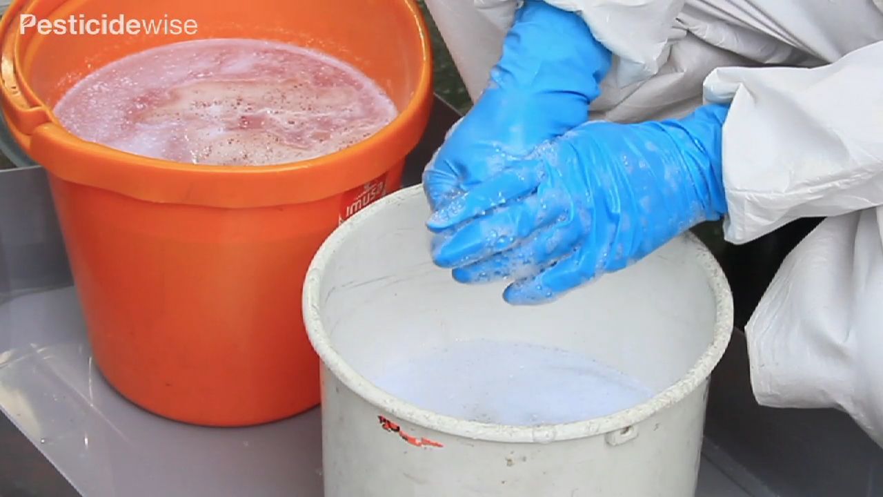 ACTIVIDAD: ENUMERA EL PASO A PASO DE LA LIMPIEZA DE LOS EPP