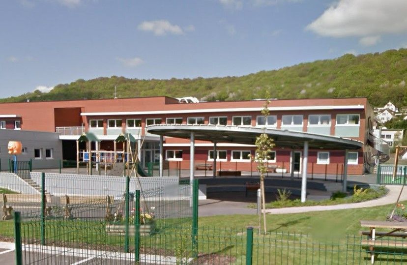 Accompagner les EBEP | Genially