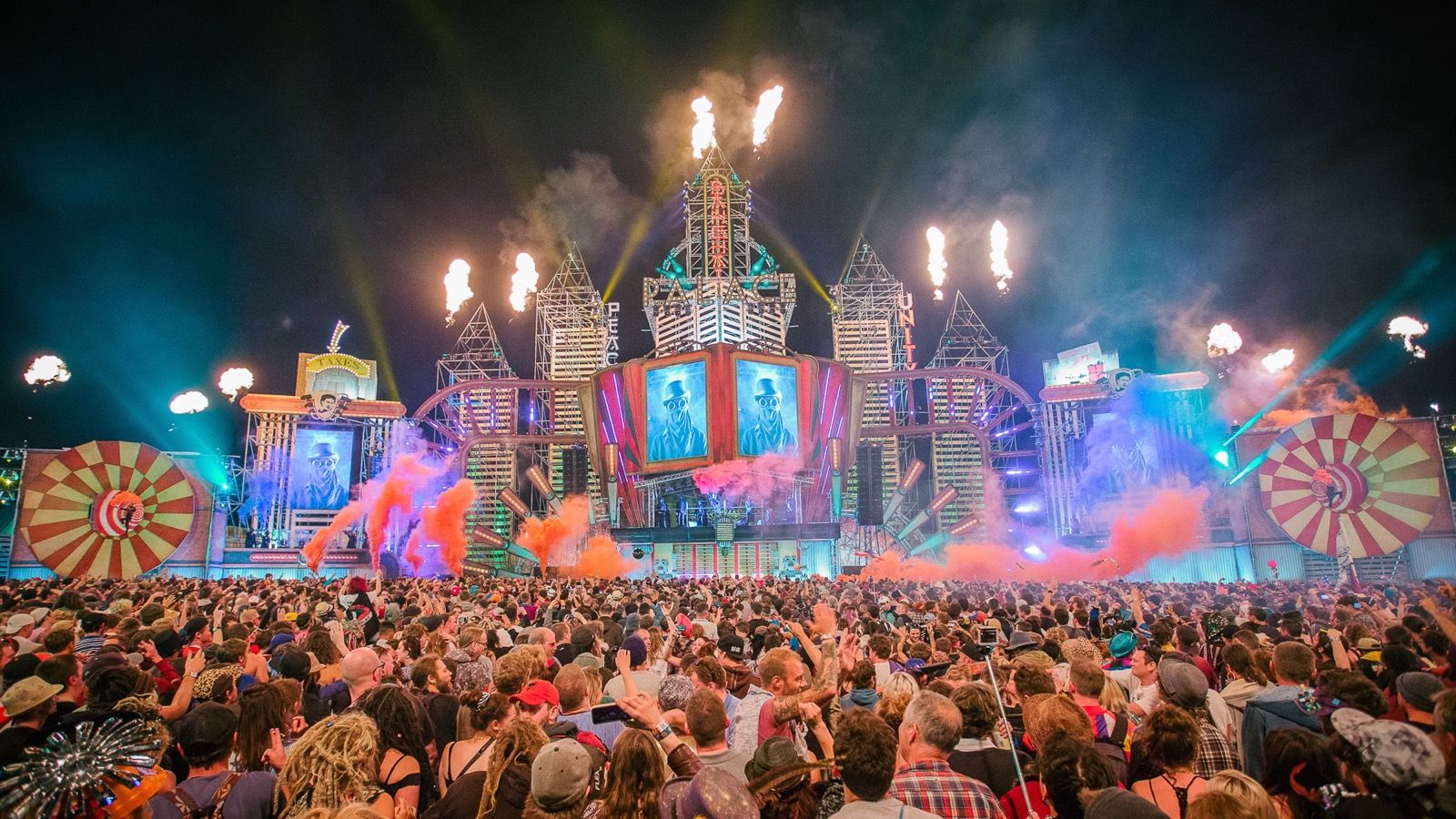 ESSENTIAL PLACES GUIDE | Genially