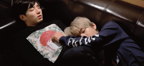 Bts randomizer | Genially