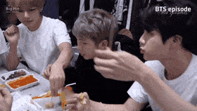 Bts randomizer | Genially