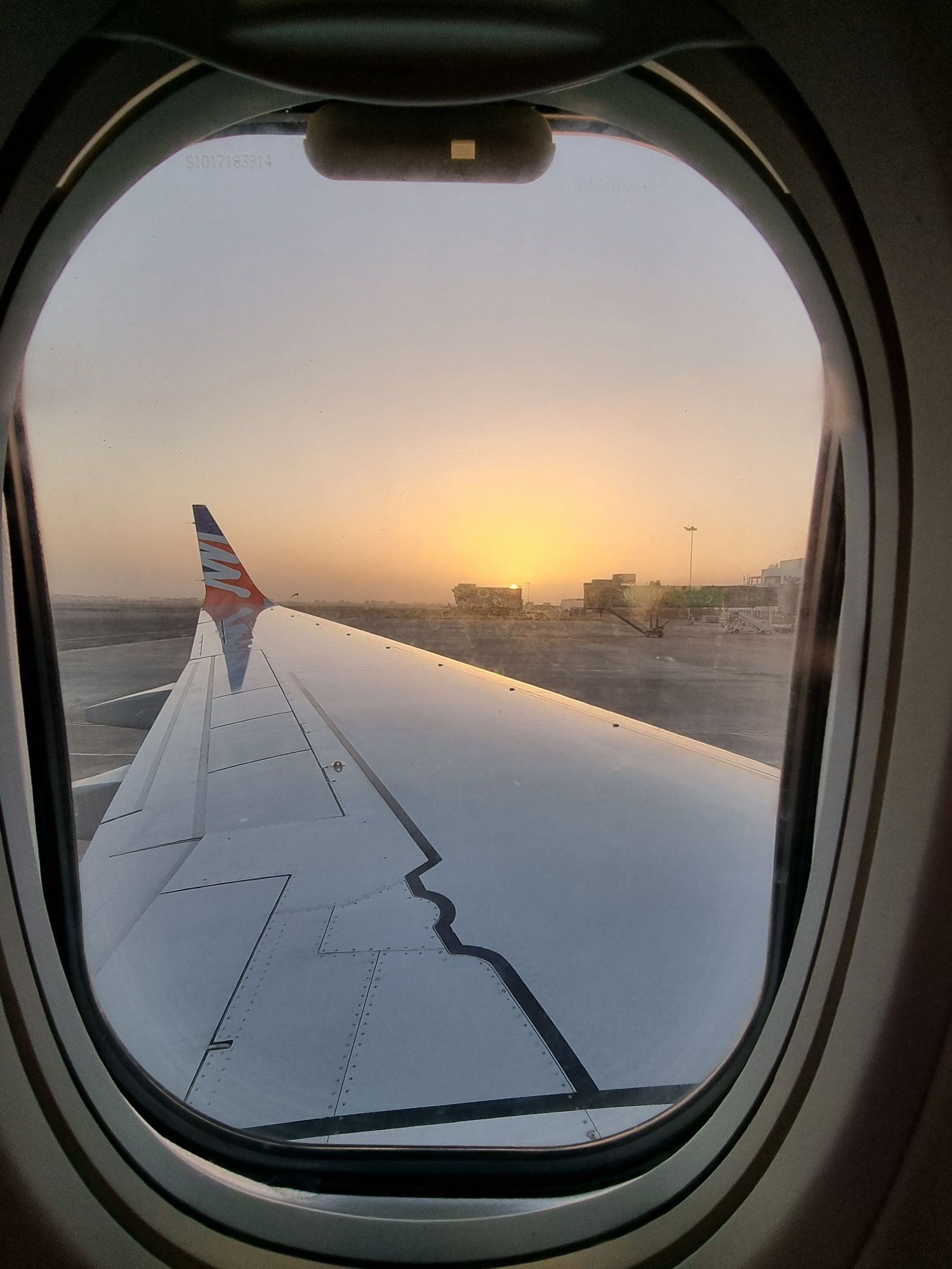 Desert land - Oman | Genially