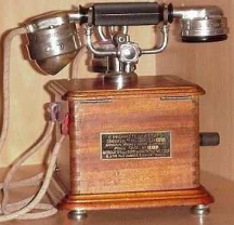 L'évolution du téléphone au fil du temps | Genially