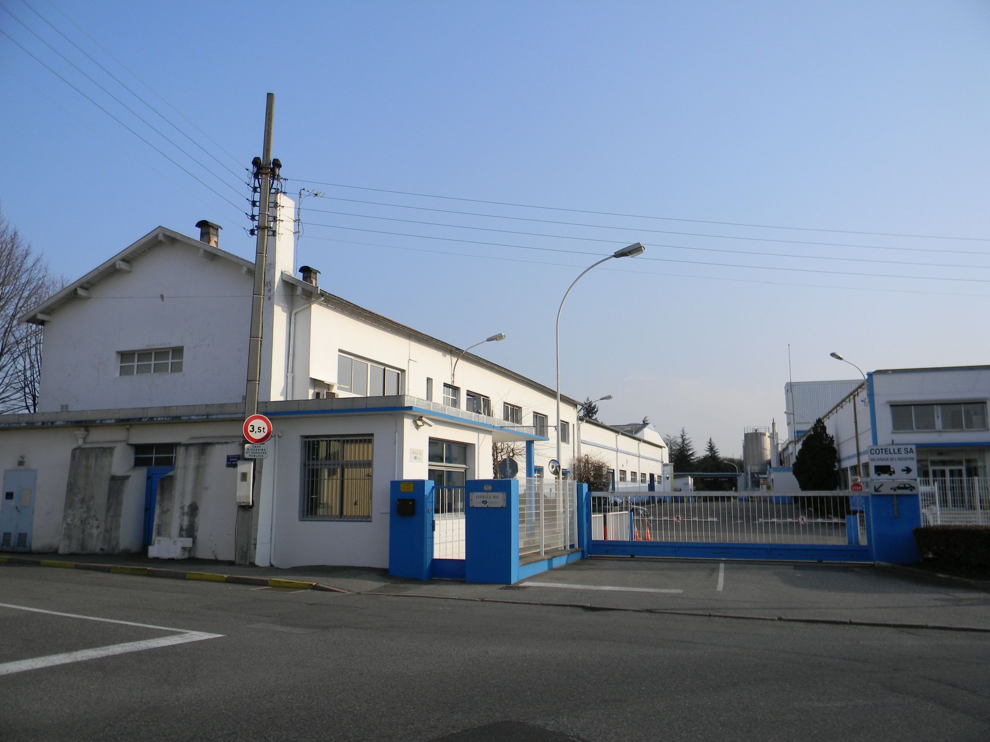 BASIC SHAPES PRESENTATION | Genially