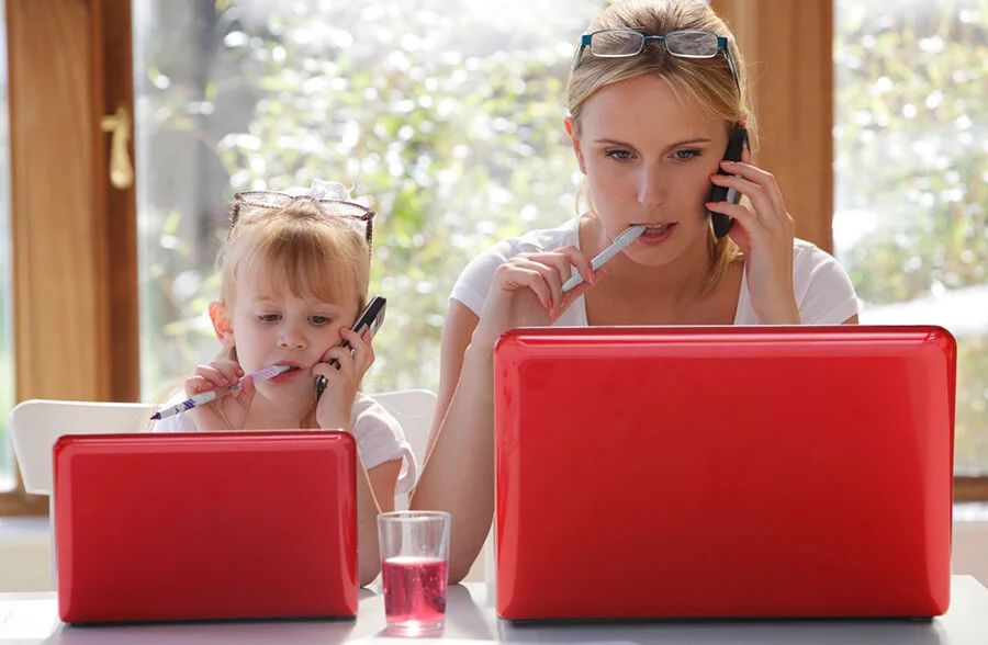 MODELO O APRENDIZAJE POR IMITACIÓN