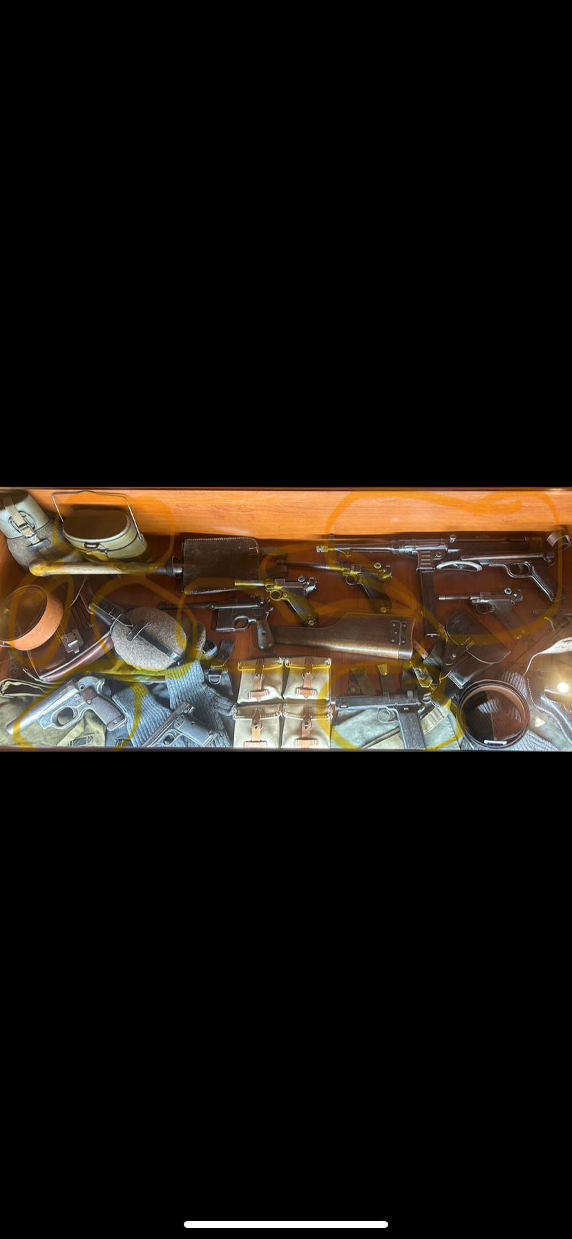 Essential Presentation | Genially