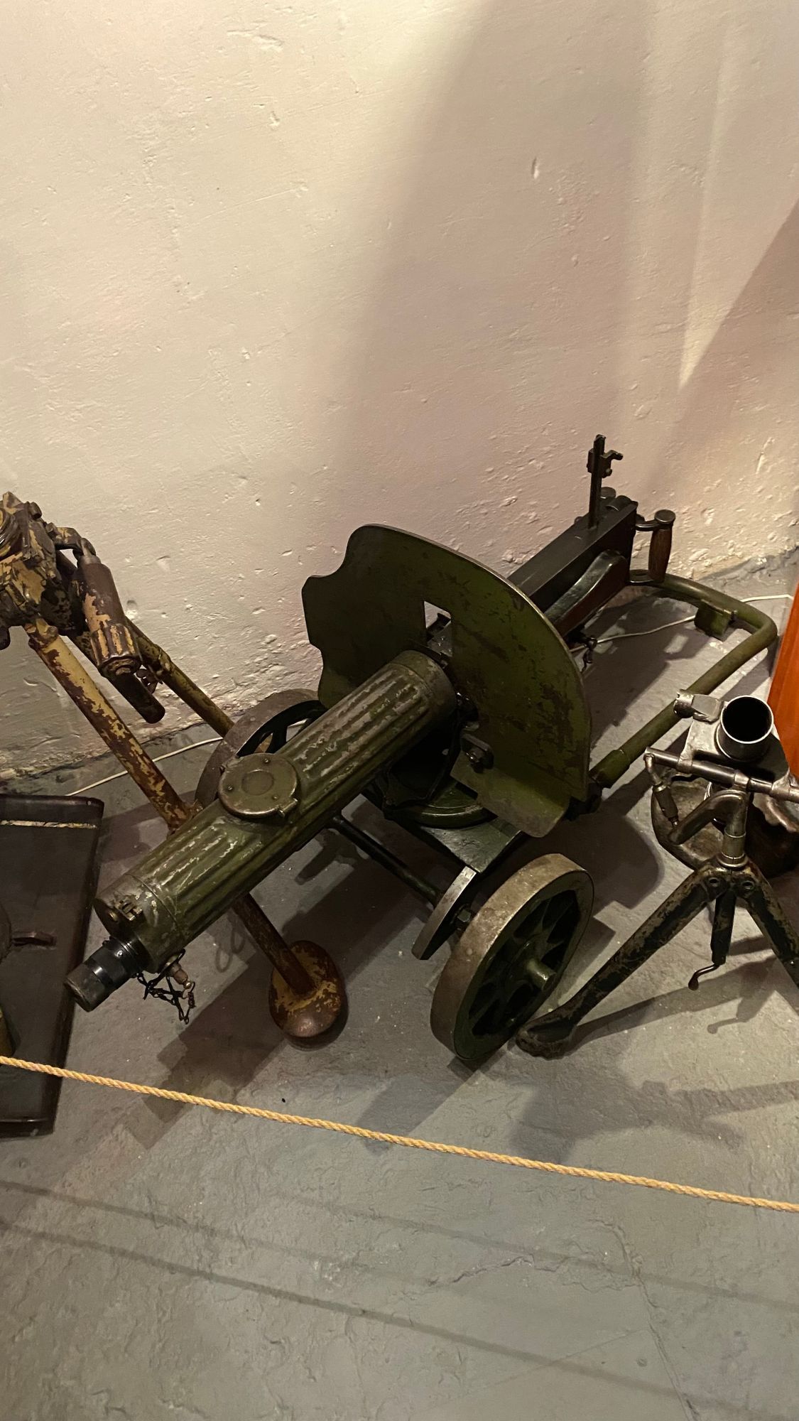 Essential Presentation | Genially